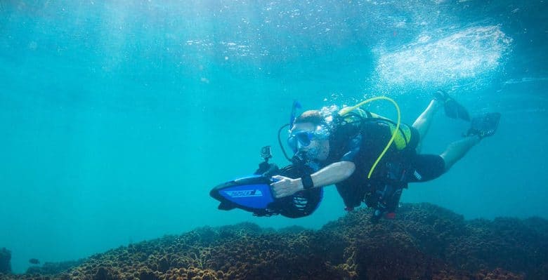 3 Best Sea Scooter Reviews with Buyers Guide for 2021